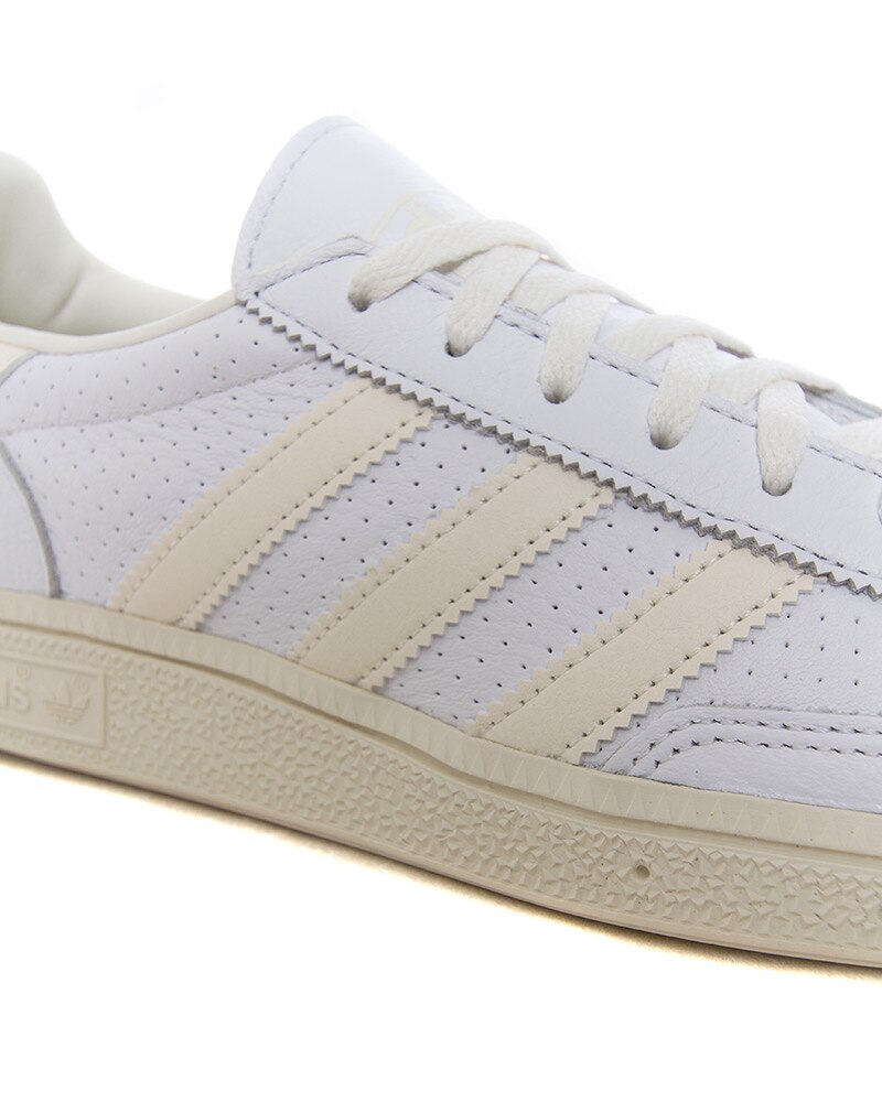 adidas Originals Handball Spezial | IE9837 | Vit | Sneakers | Skor ...
