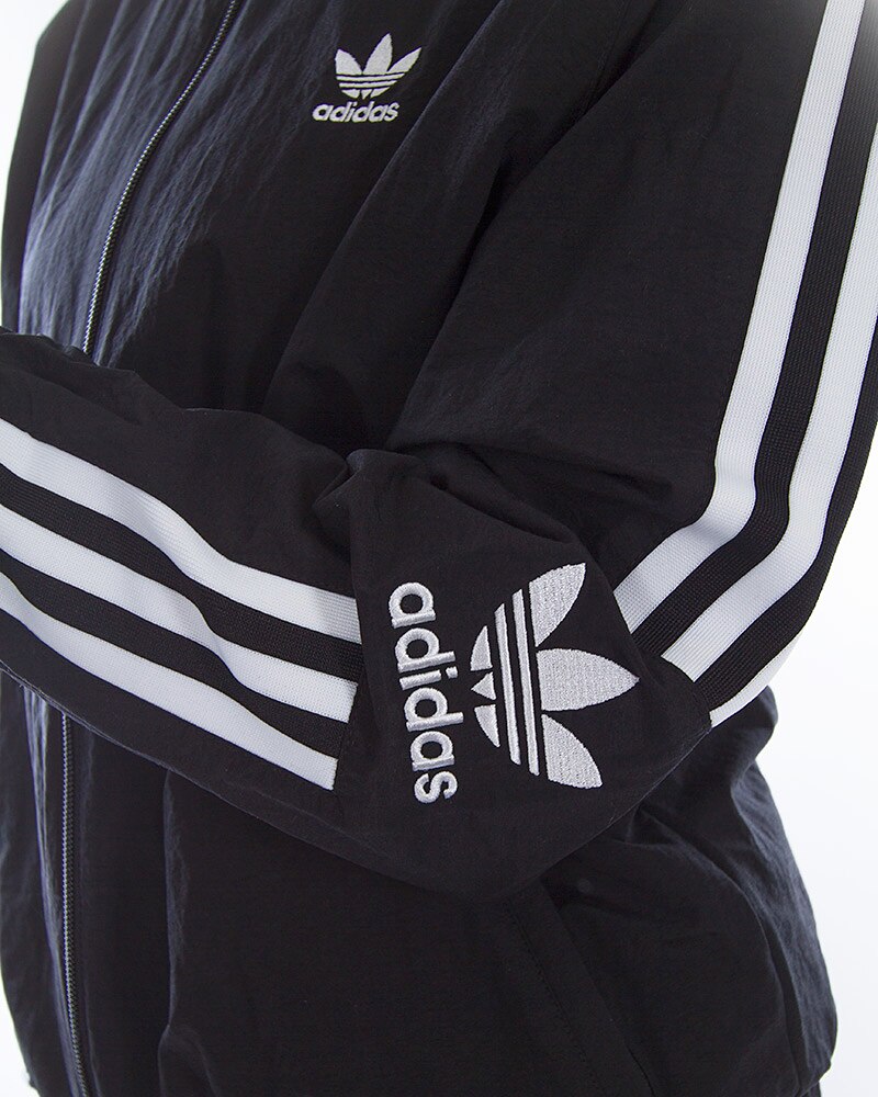 adidas Originals Nylon Track Top | ED7538 | Svart | Kläder | Footish