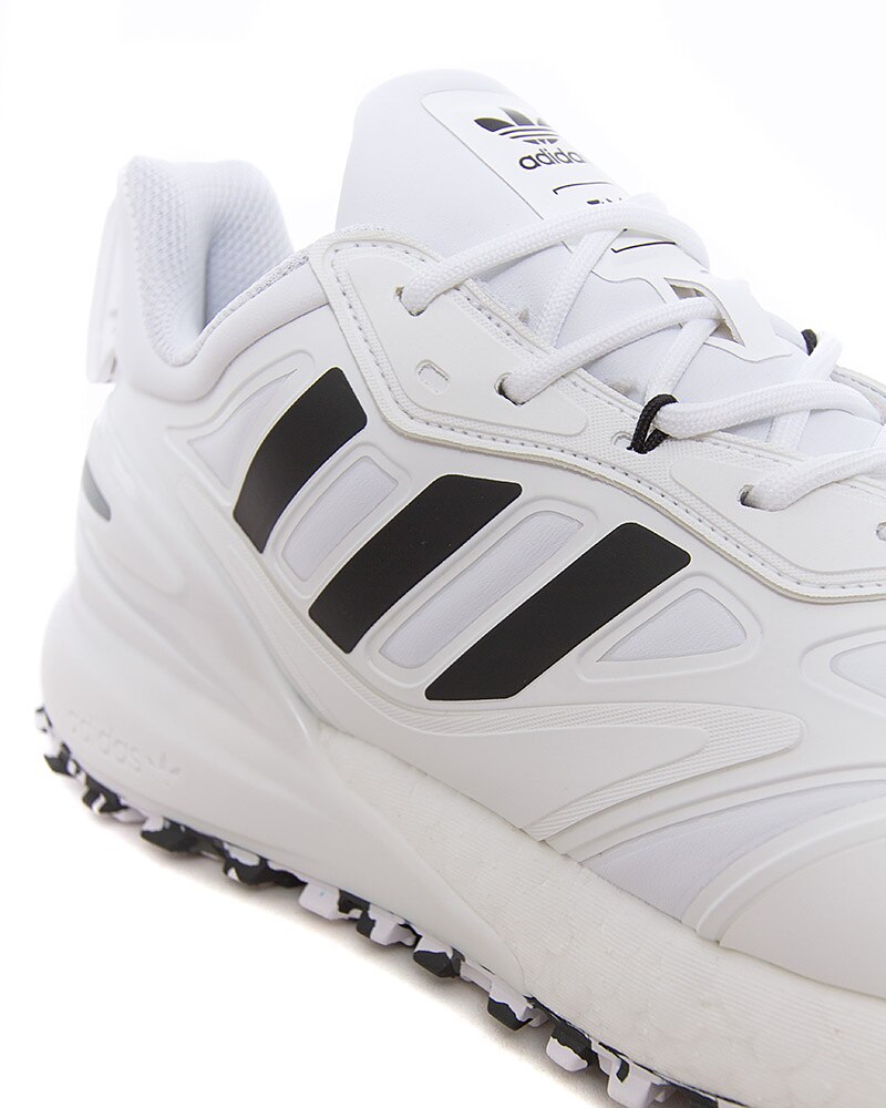 adidas Originals ZX 22 Boost 2.0 Trail | GX9471 | Vit | Sneakers | Skor ...