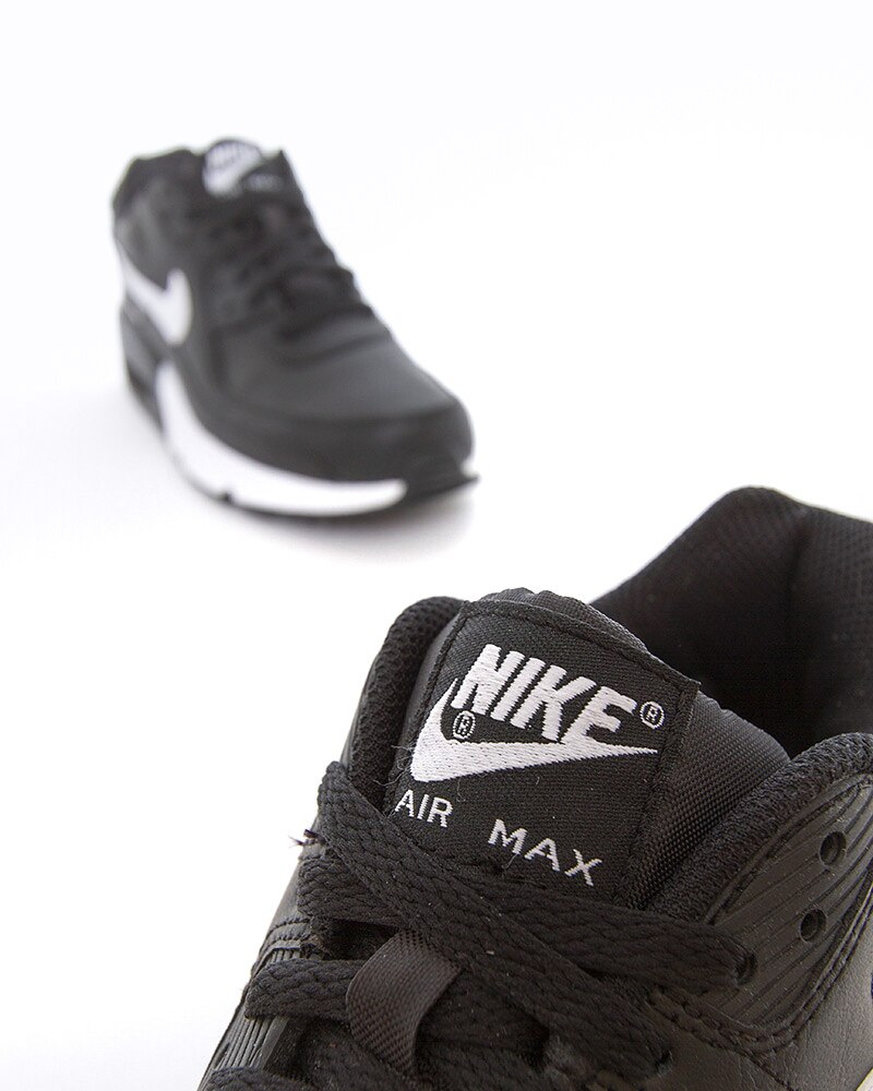 Nike Air Max 90 Leather (GS) | CD6864-010 | Svart | Sneakers | Skor ...