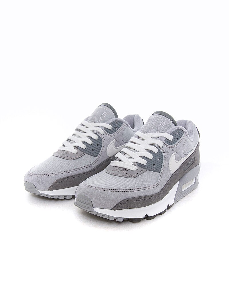 Nike Air Max 90 Premium | DA1641-001 | Grå | Sneakers | Skor | Footish