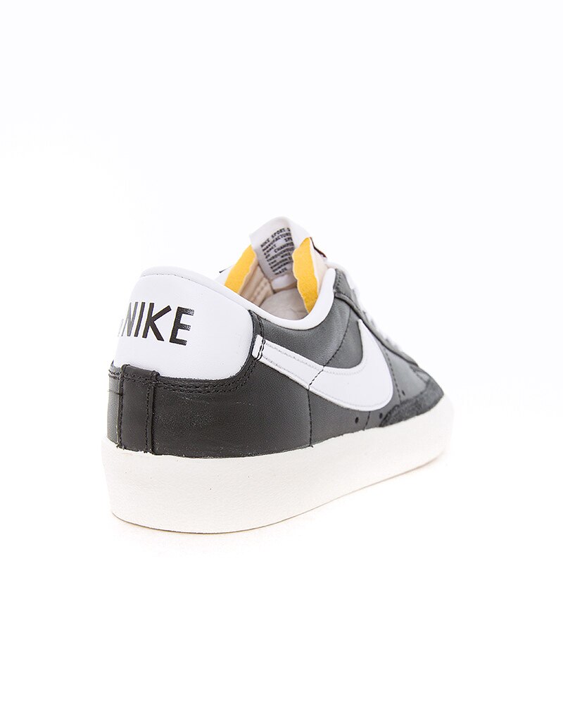 Nike Blazer Low 77 Vintage | DA6364-001 | Svart | Sneakers | Skor | Footish