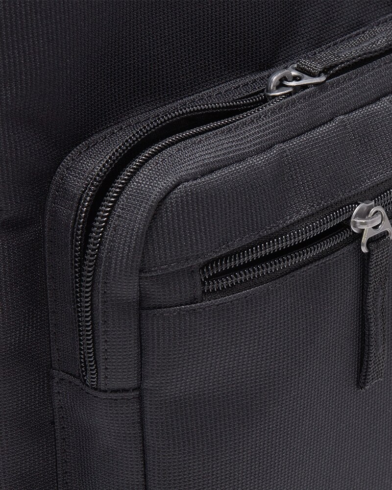 Nike Heritage Eugene Backpack | DB3300-010 | Svart | Kläder | Footish