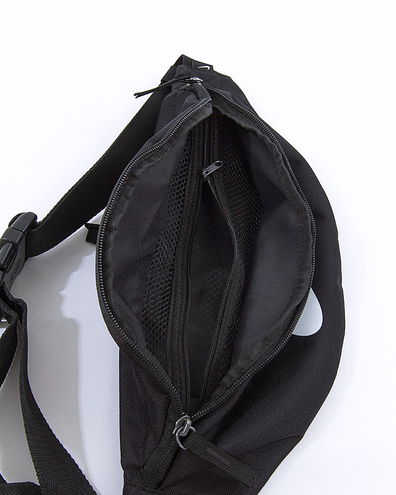 Nike Heritage Hip Pack | BA5750-010 | Black | Kläder | Footish