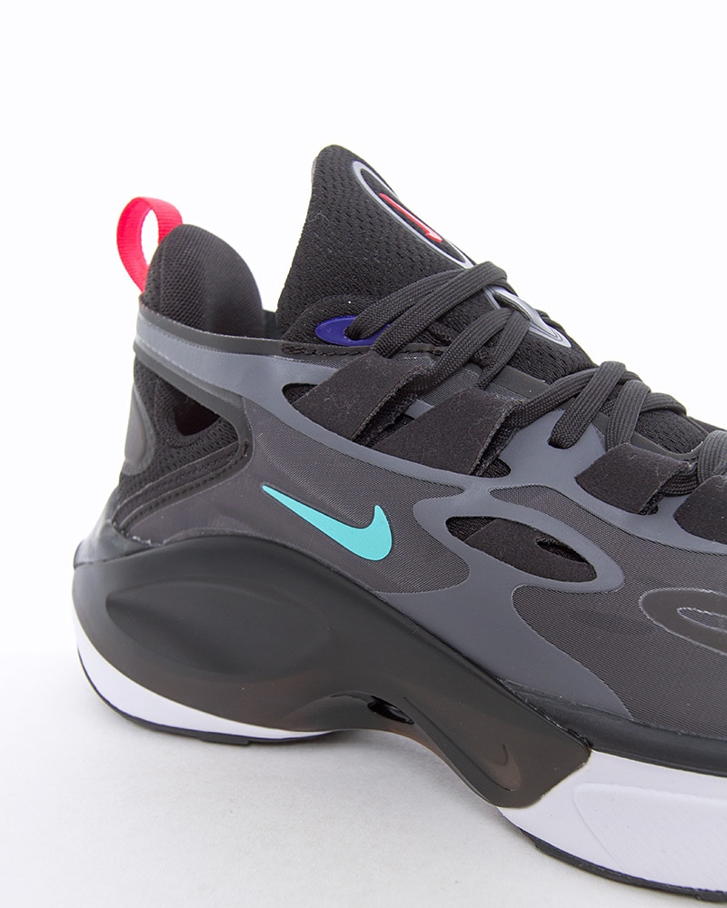 Nike Signal D/MS/X | AT5303-005 | Svart | Sneakers | Skor | Footish
