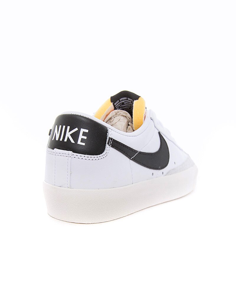 Nike Wmns Blazer Low 77 | DC4769-102 | White | Sneakers | Shoes | Footish