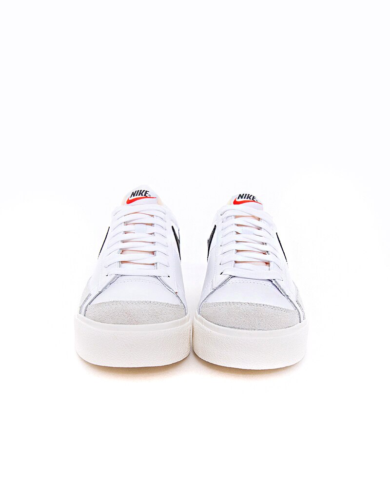 Nike Wmns Blazer Low Platform | DJ0292-101 | Vit | Sneakers | Skor ...