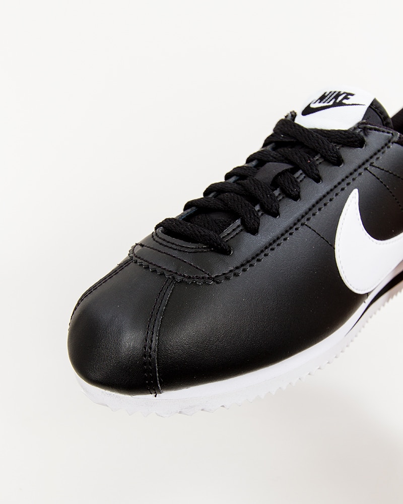 Nike Wmns Classic Cortez 807471 010 Svart Sneakers Skor Footish